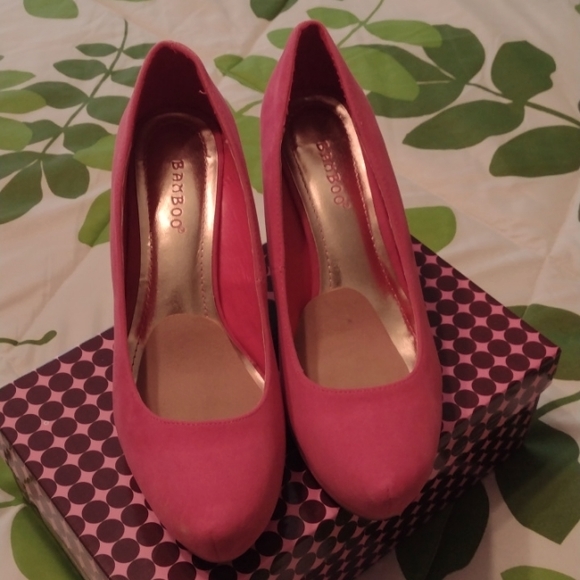 BAMBOO | Shoes | 3 2 Hot Pink Heels | Poshmark